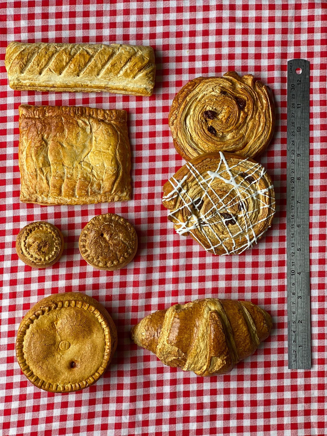 Large Fake Pie - Prop Food Prop, Replica Pork Pie Props for Display - Etsy