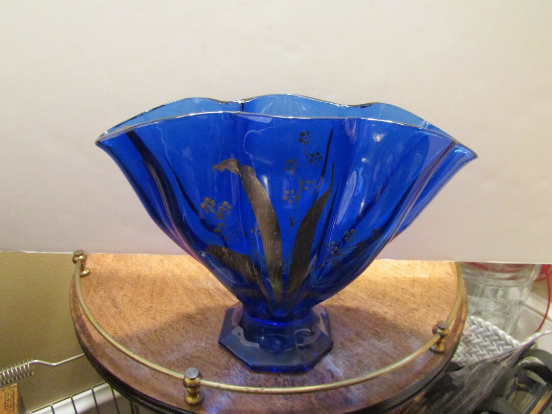 Vintage Cobalt Blue Fan Shaped Glass Vase With Silver Leaves/flowers ...