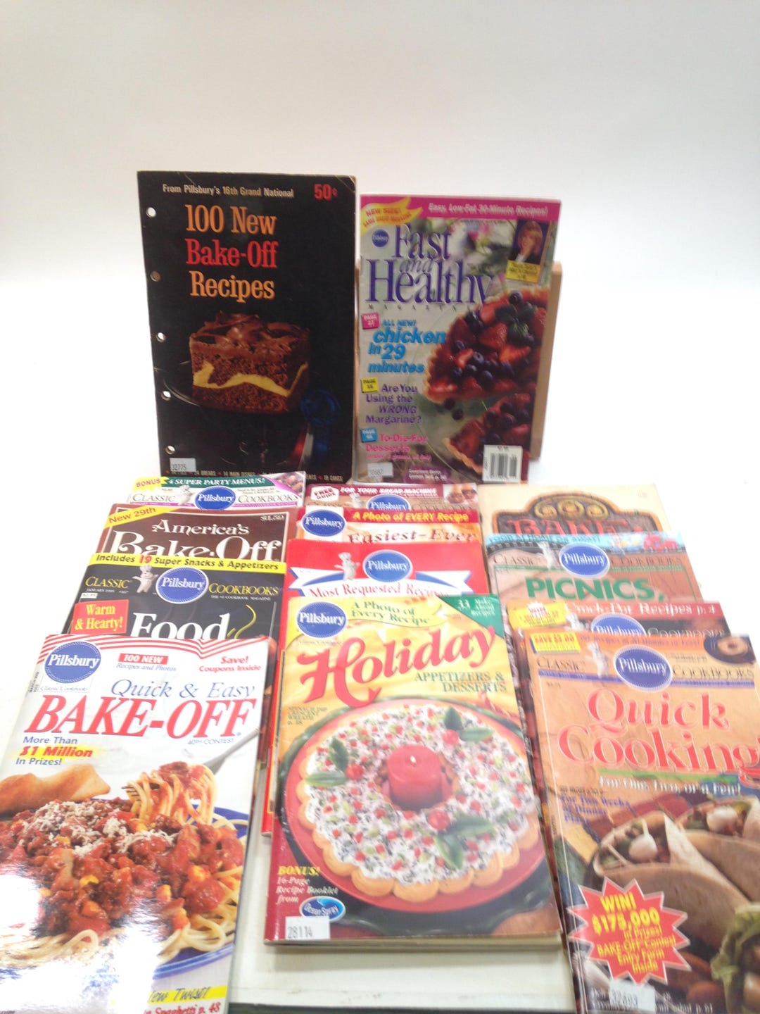 14 Pillsbury Cooking Booklets, Mostly Classic Cookbook Series 1124 - Etsy