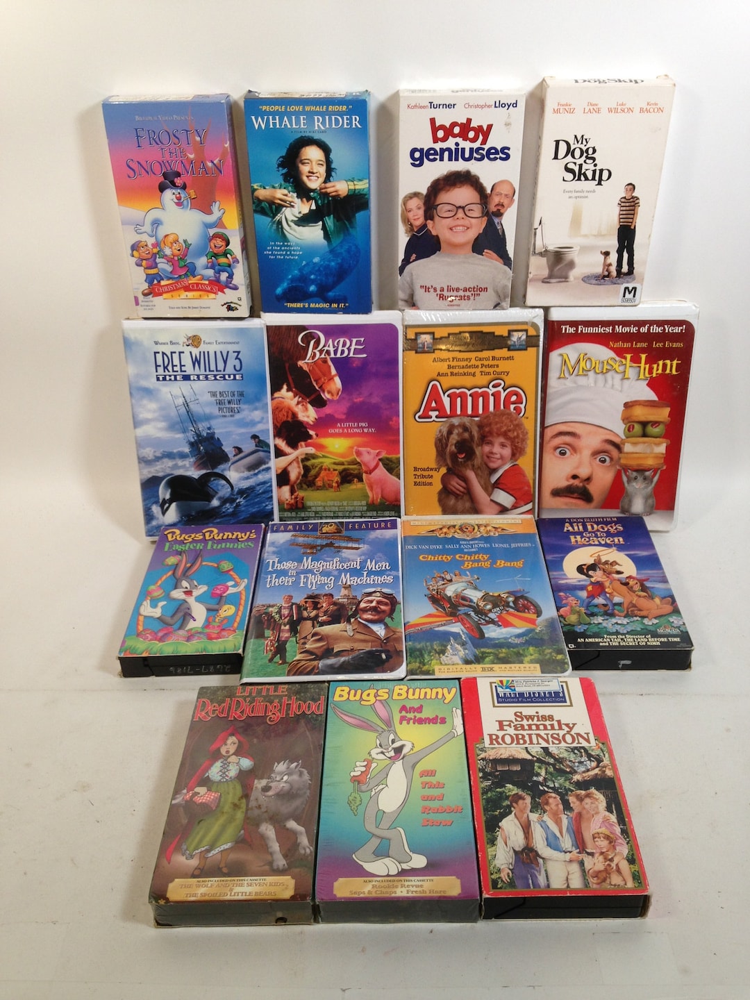 15 Children and Family Movies on VHS Tape, All Dogs Go to Heaven, Swiss ...