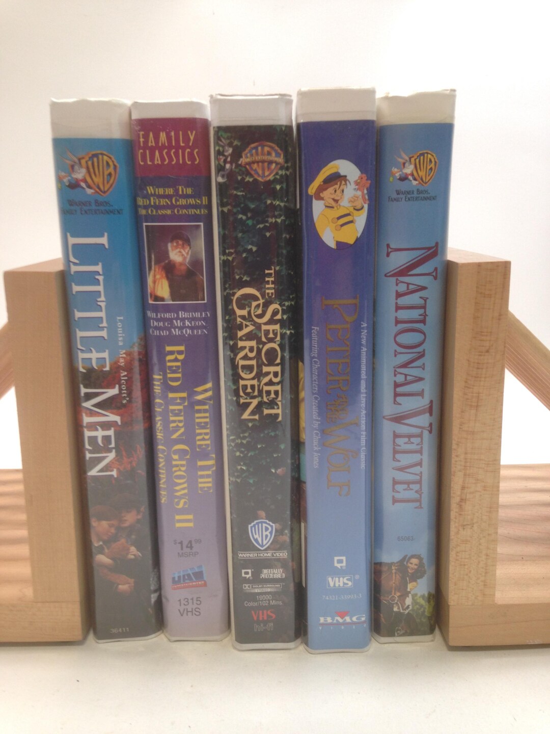 5 Classic Family Films on VHS, Little Men, National Velvet, the Secret ...