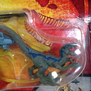 Jurassic World Matchbox Raptor Copter Dino Transporter With Dinosaur ...