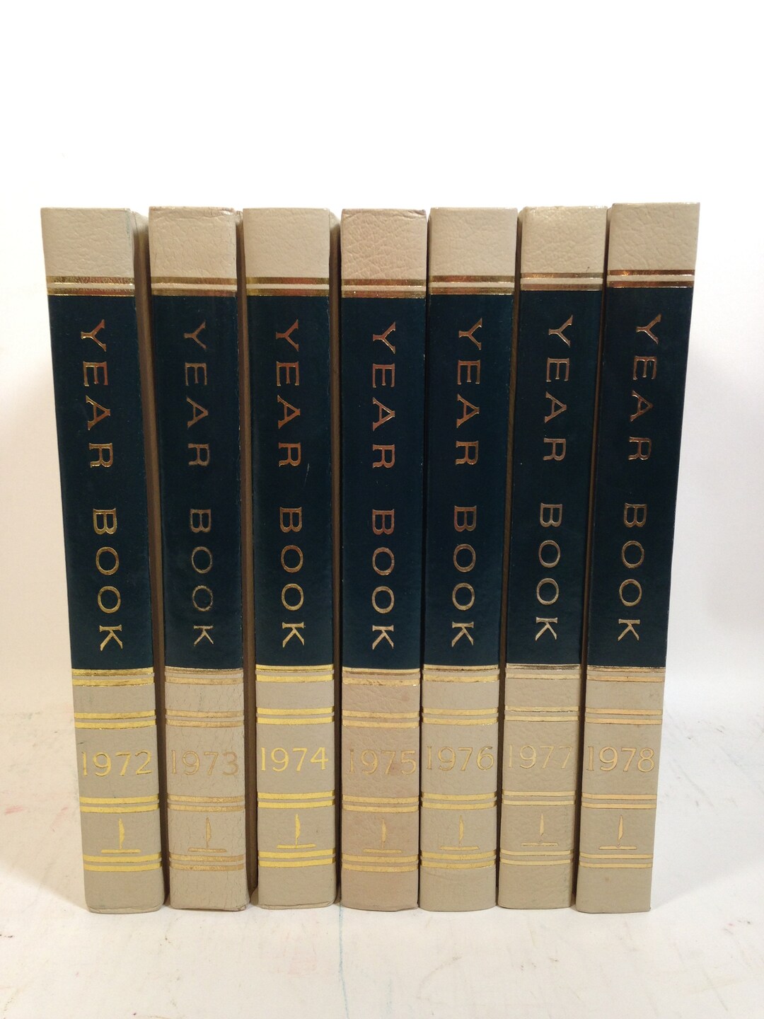 Vintage 1970s World Book Yearbooks 1972-1978 0723 - Etsy