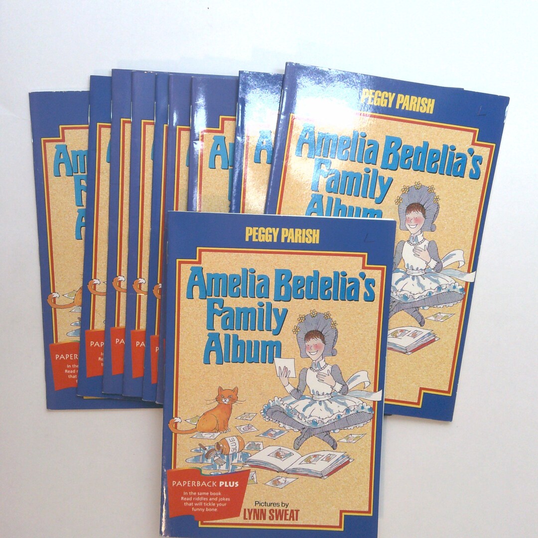 Amelia Bedelia's Family Album by Peggy Parish: 10 Copies 0623 - Etsy