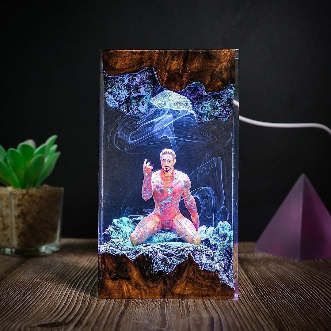 Iron Man Resin LED Light | Handmade Marvel Lamp | Tony Stark Snap Scene ...