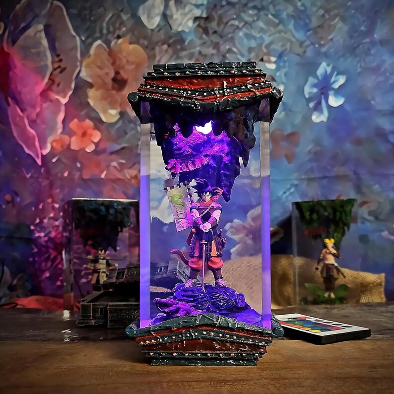 Goku Shogun Resin Lamp, Dragon Ball Z Samurai LED Night Light, Handmade ...