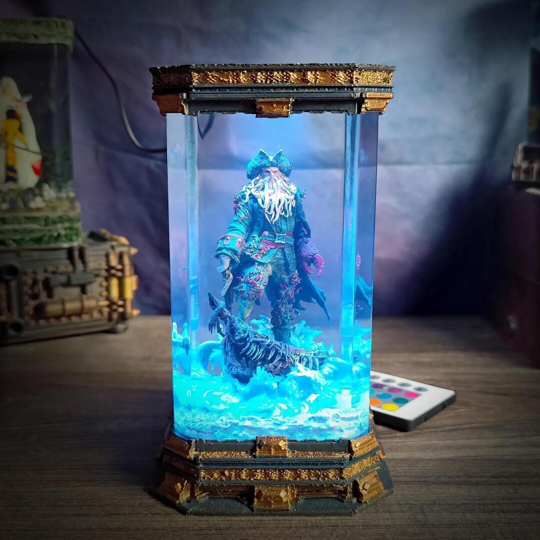 Pirates of the Caribbean Resin Lamp, Davy Jones Nautical Diorama ...