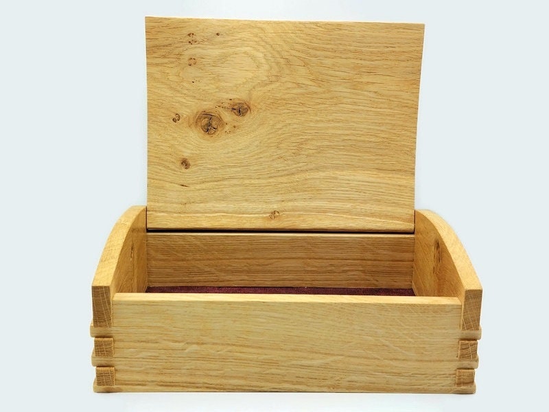 Oak Memory Keepsake Box. Handmade Oak Jewellery Chest With Dovetail ...