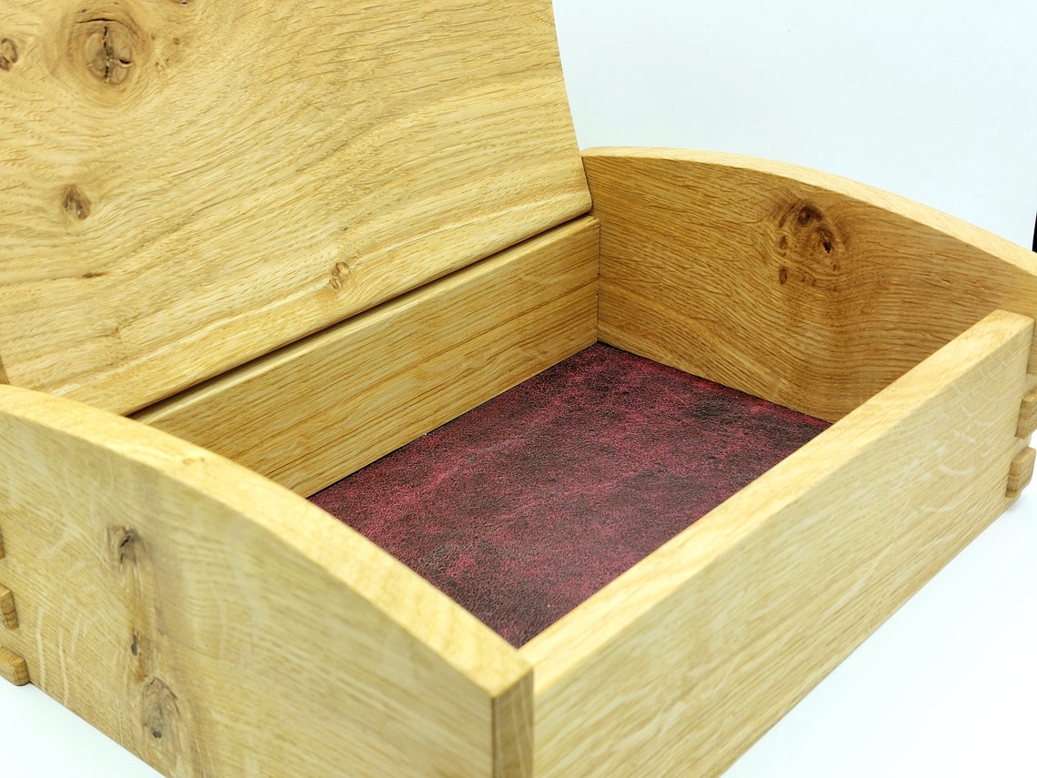 Oak Memory Keepsake Box. Handmade Oak Jewellery Chest With Dovetail ...