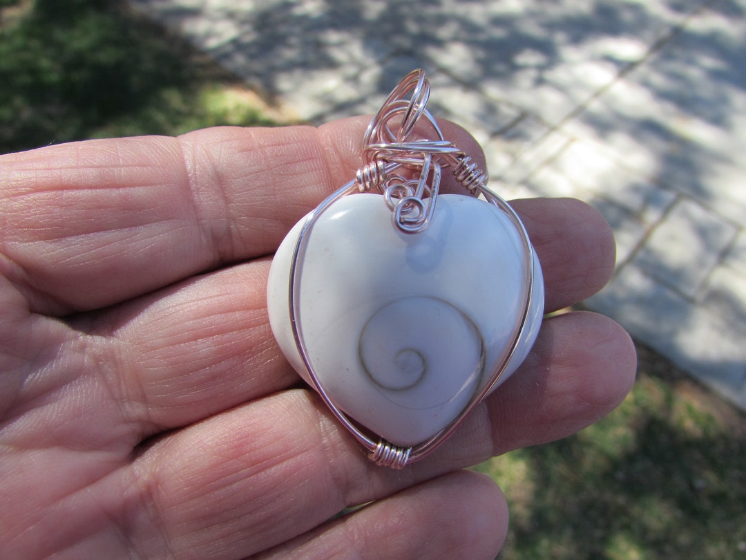 Operculum Shell Pendant, Hand-crafted Jewelry, Wire-wrapped Pendant ...