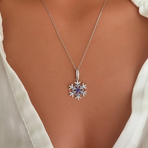 Sapphire Snowflake Necklace / 925 Sterling Silver Necklace / | Etsy