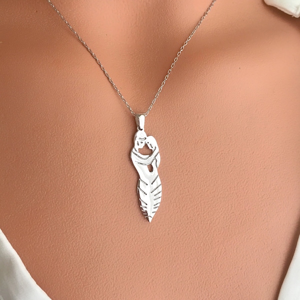 Lovers Hug Necklace - Etsy