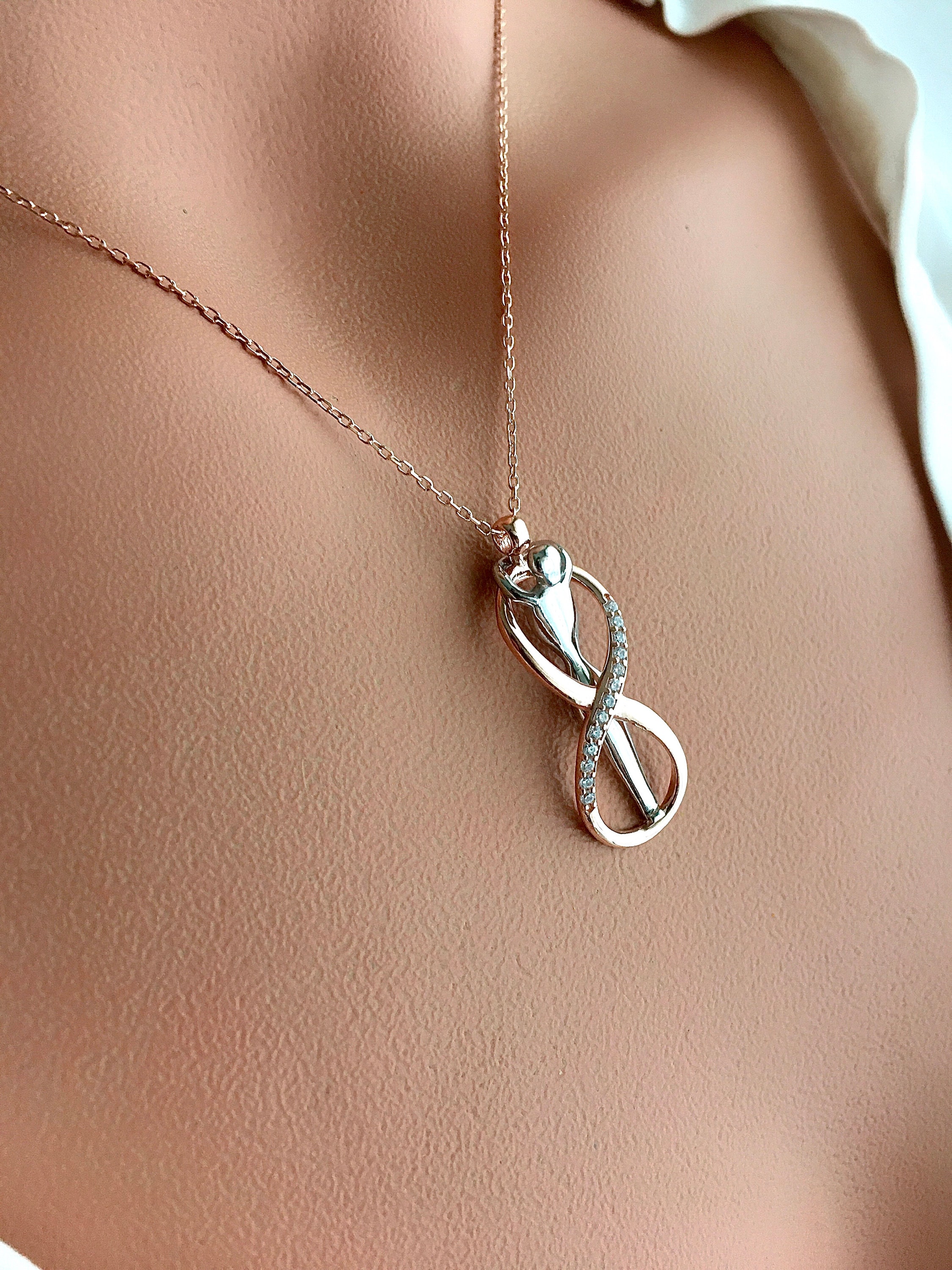 Interlocking Couple Necklace / Lovers Hugging Necklace / Hugging ...