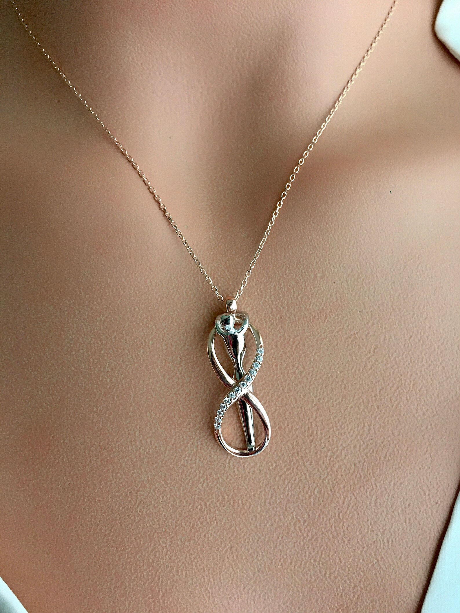 Interlocking Couple Necklace / Lovers Hugging Necklace / Hugging ...
