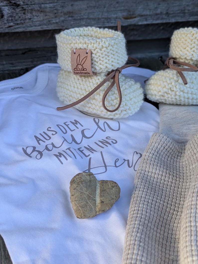 Gestrickte Babyschuhe beige, natur, aus 100 % Wolle, 0– 3 Monate ...