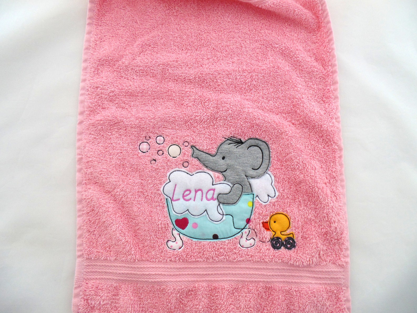 Kinderhandtuch personalisierbar mit Namen und Motiv - Etsy.de