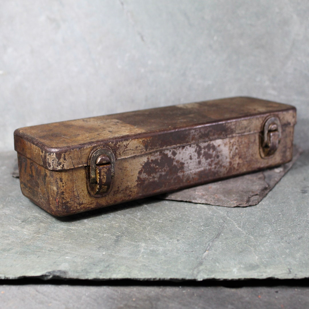 Latched Lid Metal Box Antique Tool Box Rustic Storage Box Rustic ...