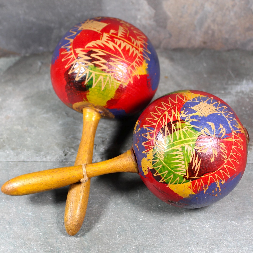 Vintage Maracas Hand Painted, Hand Carved Set of 2 Classic Maracas ...