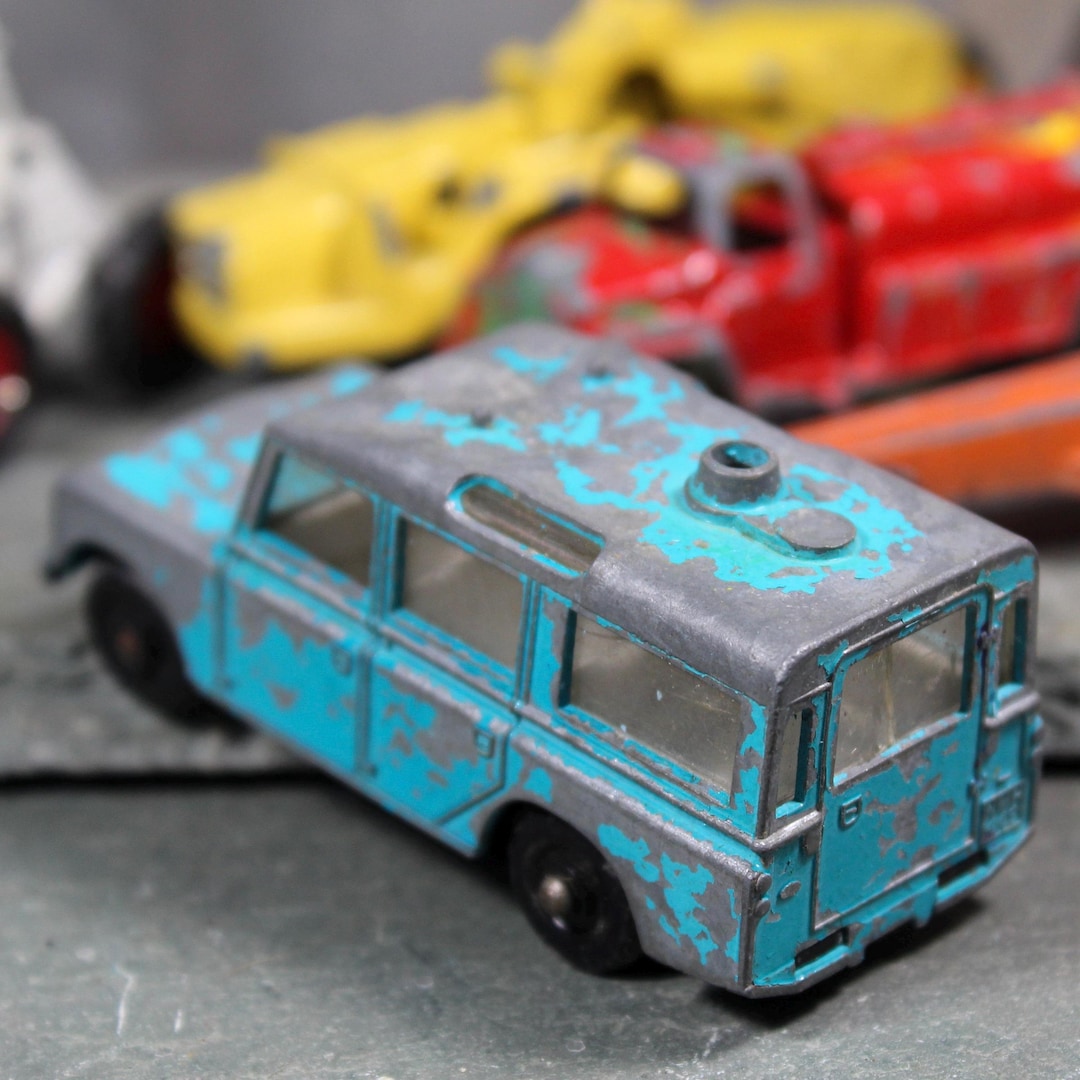 Set of 6 Vintage Die Cast Vehicles and 1 Lindberg Plastic Van| Tootsie ...