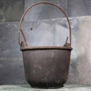 Rusty Cast Iron Witch Cauldron: Small Halloween Decor (4 1/2") - Etsy