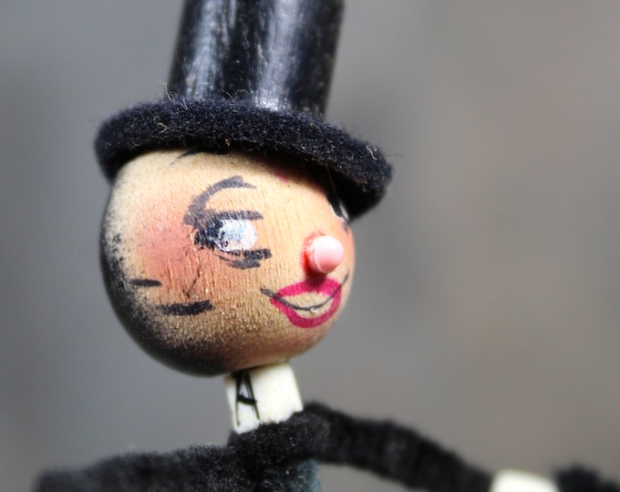 RARE 1940s Groom Cake Topper Pipe Cleaner Man in Top Hat With Beer ...