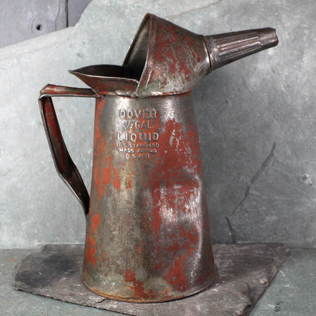 RARE! Antique Distressed Half-gallon Dover Oil Can | Vintage Metal 1/2 ...