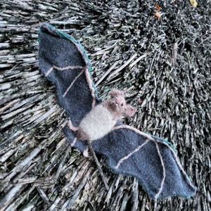 Vesper Bat (knitting Pattern) - Etsy