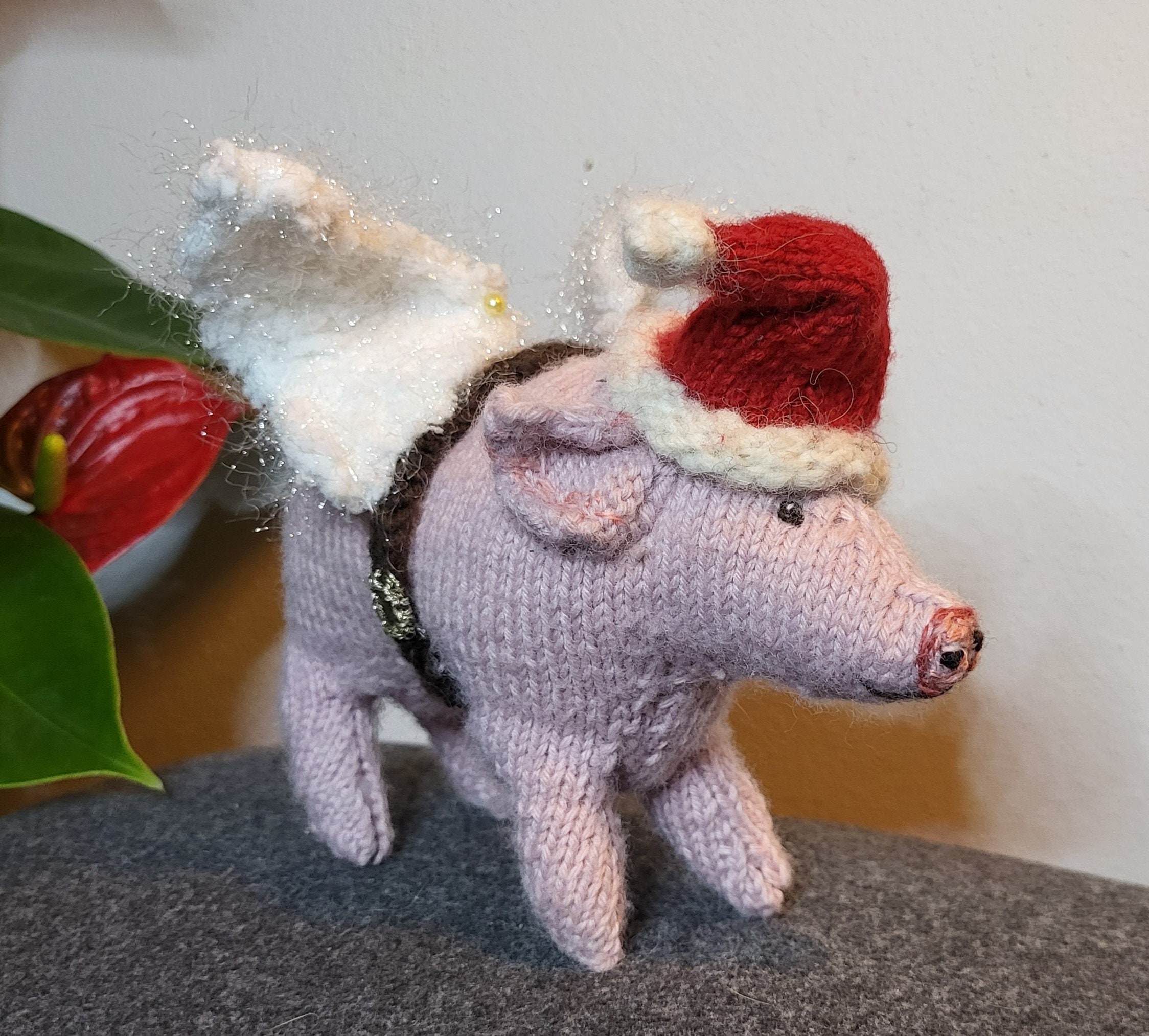 Flying Christmas Pig knitting Pattern - Etsy