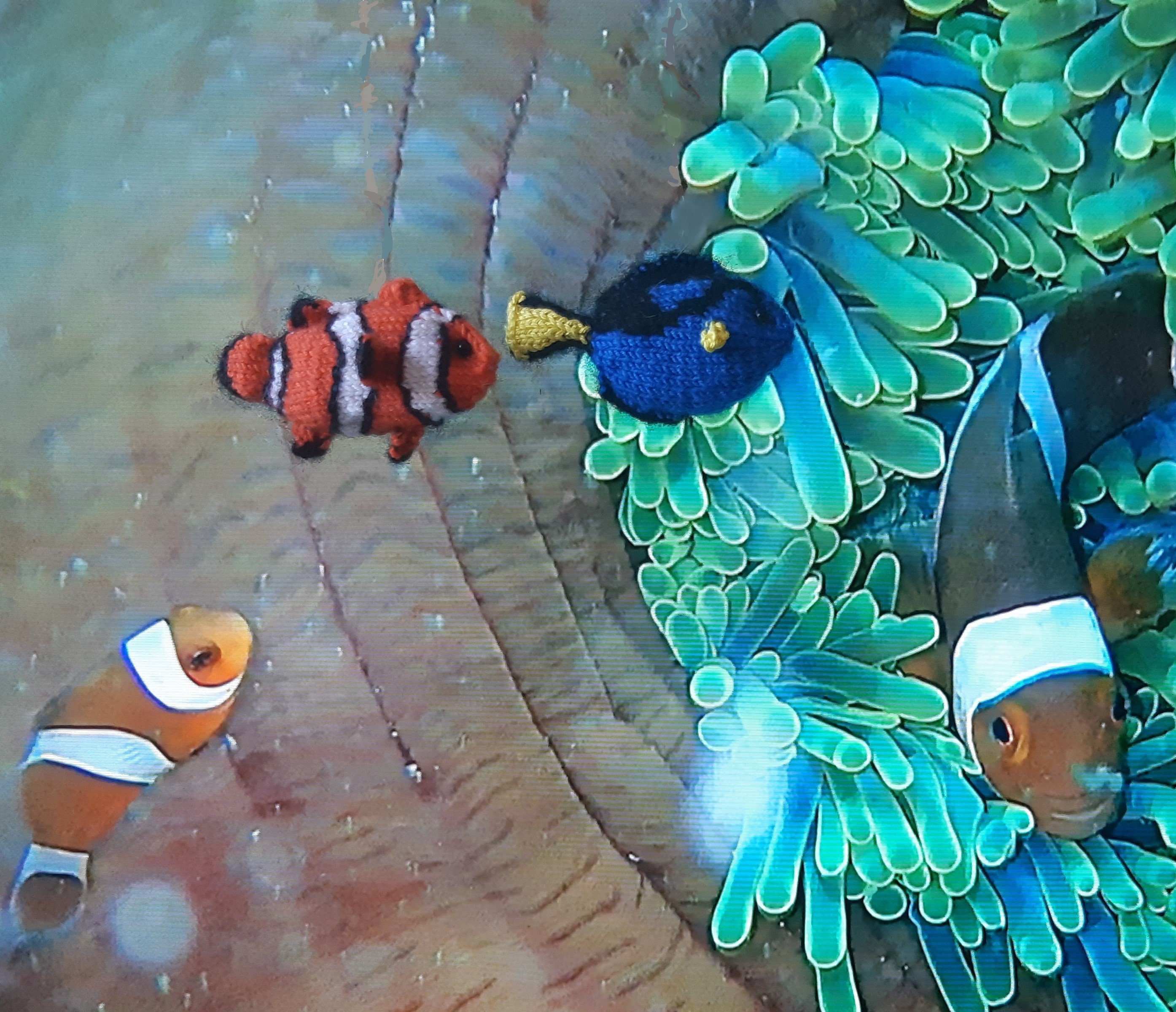 Nemo and Dory Seascape With Anemone (knitting Pattern) - Etsy