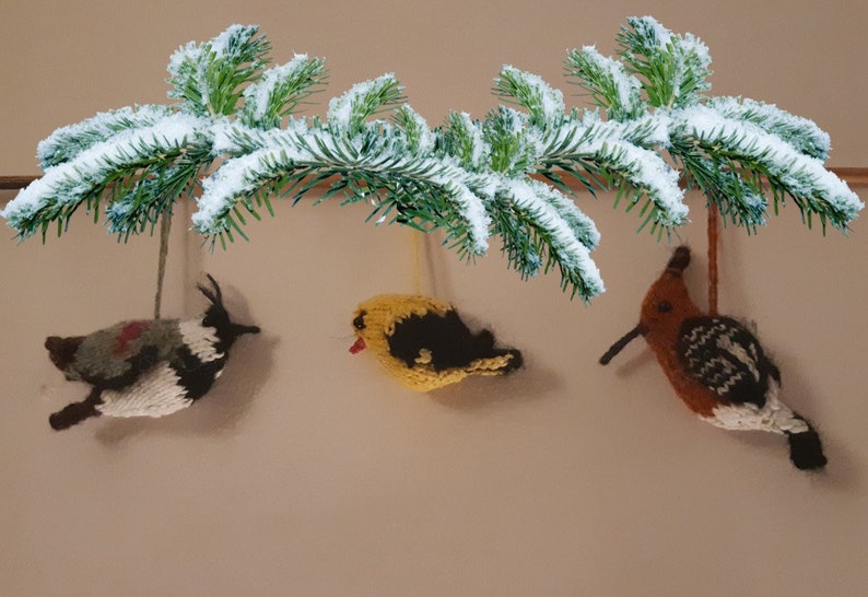 Band of Birds (knitting Pattern) - Etsy
