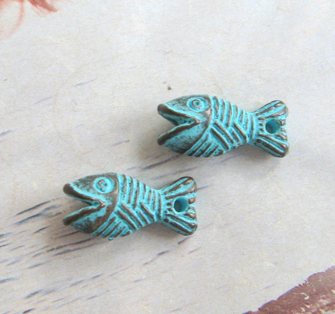 2 Pendant Fish 16 X 8 Mm Green Patina Mykonos Beads Rustic - Etsy