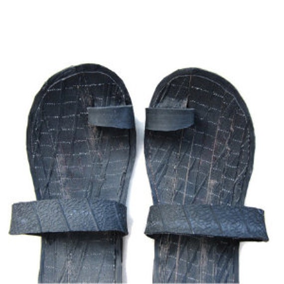Toe loop sandals recycled from car tyres | Etsy