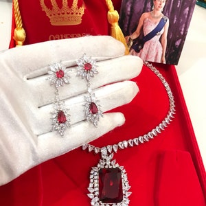 Luxury Ruby and Diamond Jewelry Set, Inspired by Queen, Ruby Necklace ...