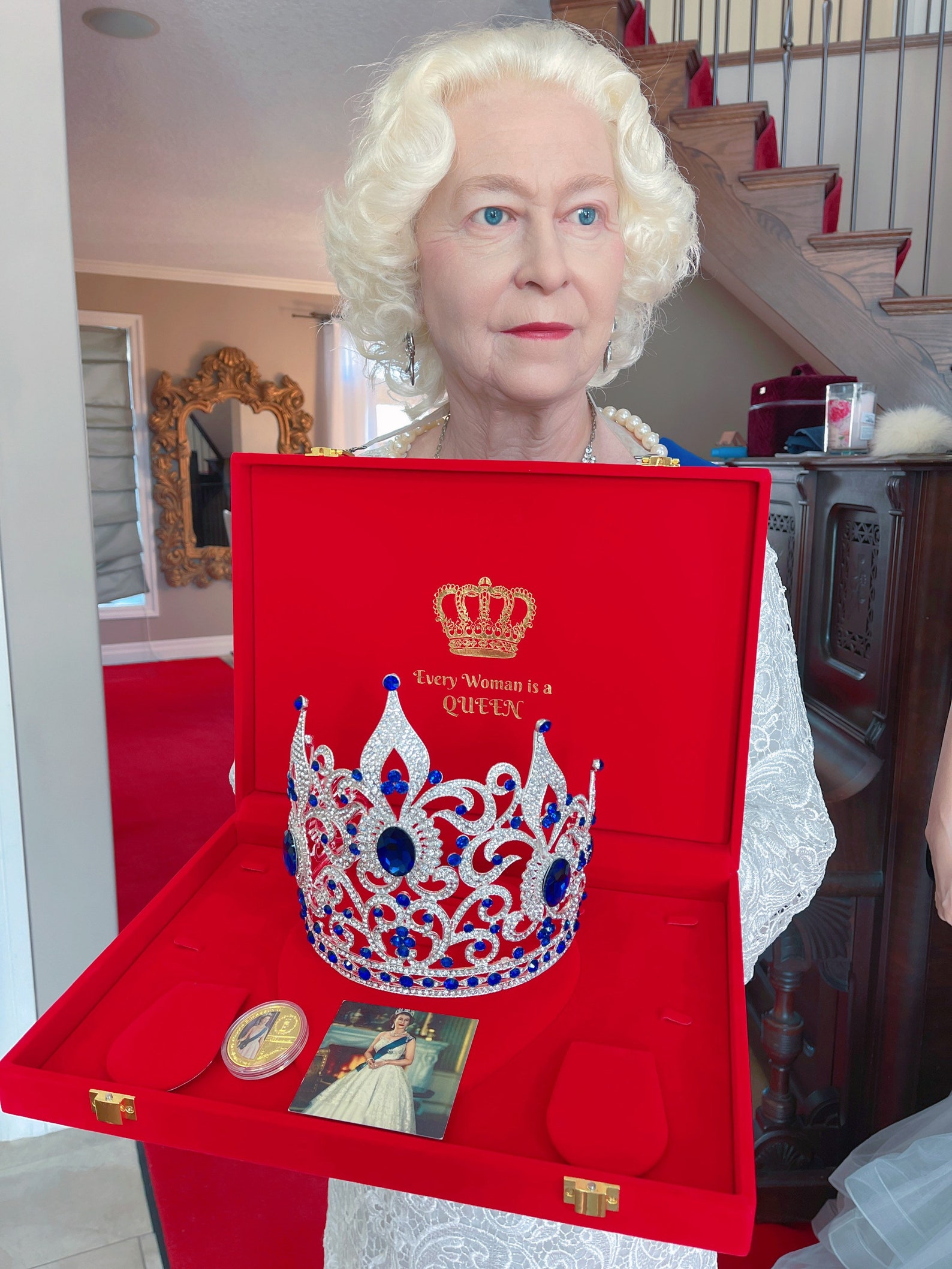 Royal Queen Elizabeth Memorabilia Luxury Sapphire and Diamond - Etsy