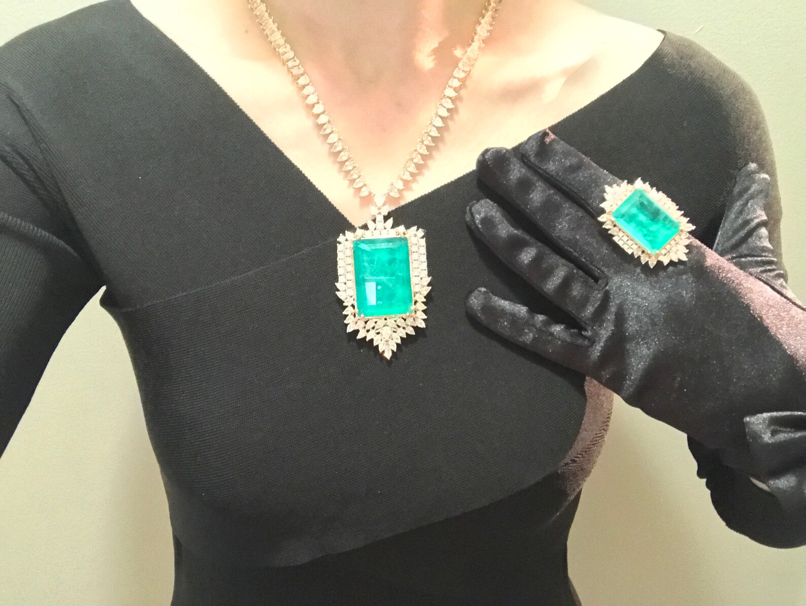 Fabulous Natural Colombian Emerald Muzo Charm Necklace in 18K Yellow ...