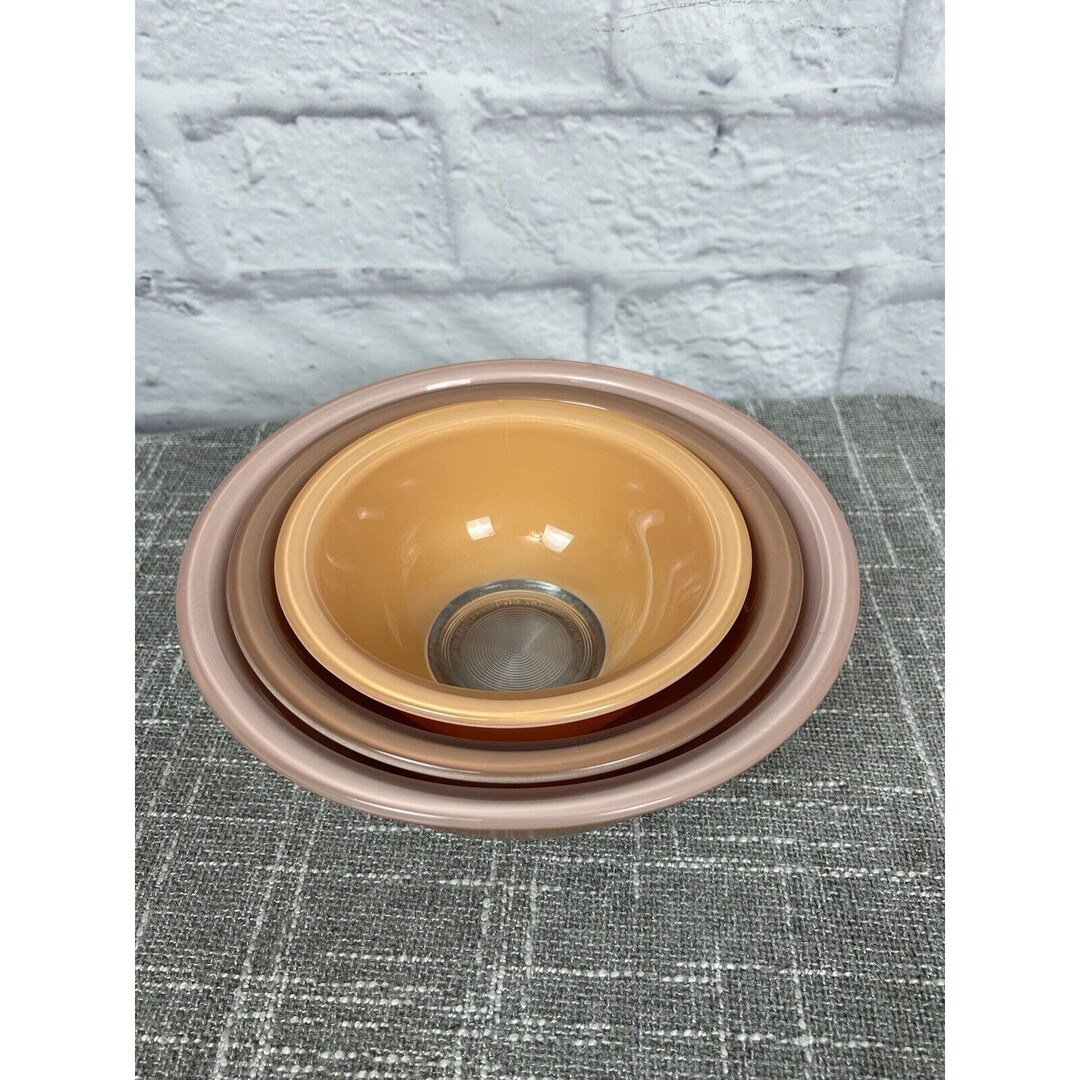 Vintage Pyrex Nesting Mixing Bowls 3 Piece Set Glass Autumn Rainbow 322 ...