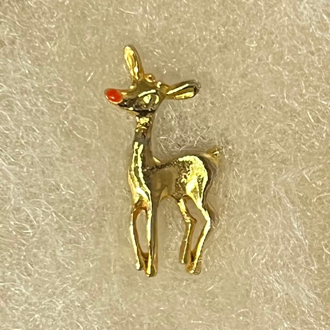 Red Nosed Reindeer Pin in Gold Tone, Tiny Tie Tack in Gift Box, Simple ...