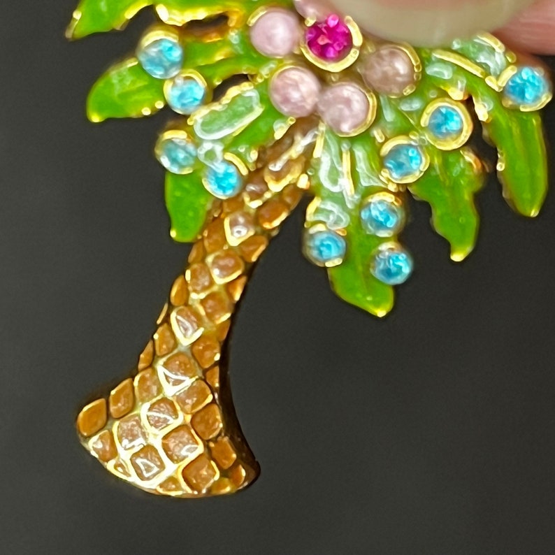 Palm Tree Rhinestone Lapel Pin by Nina Ricci in Gold Gift Box Sparkly ...