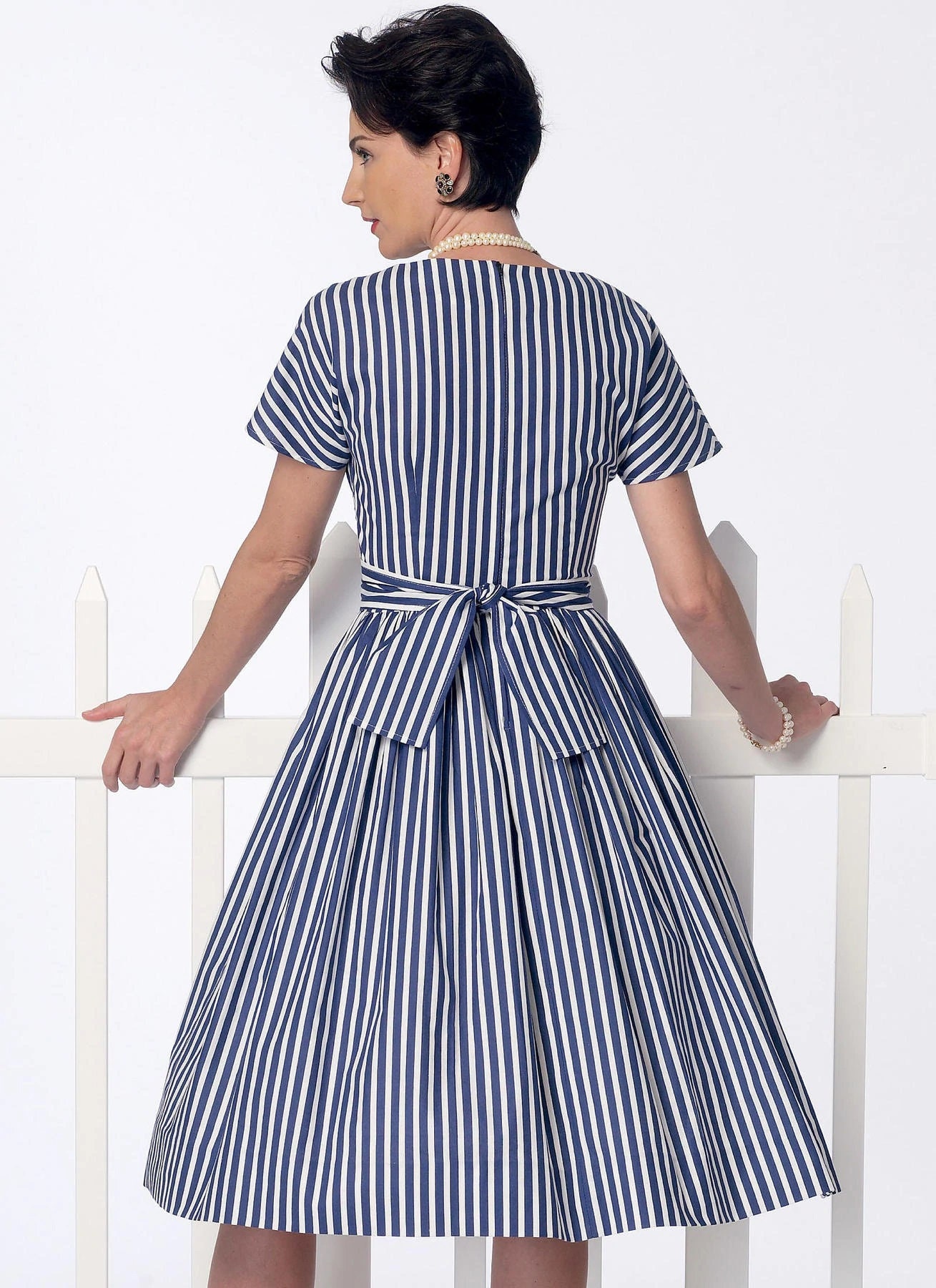 Butterick B6318 Retro 1961 Misses' Tie-waist Dress Costume Sewing ...