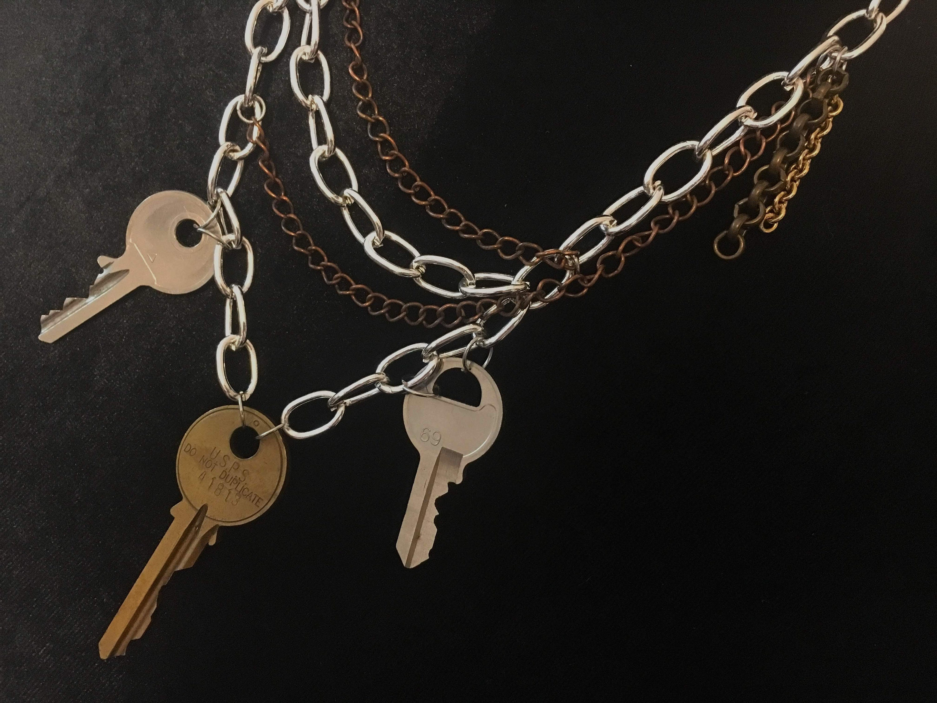 Key & Chain Necklace - Etsy