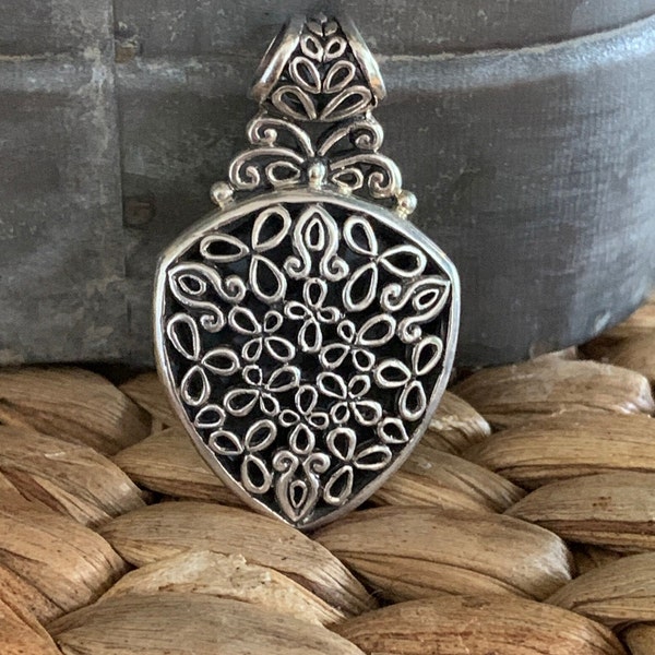 Scroll Work - Etsy