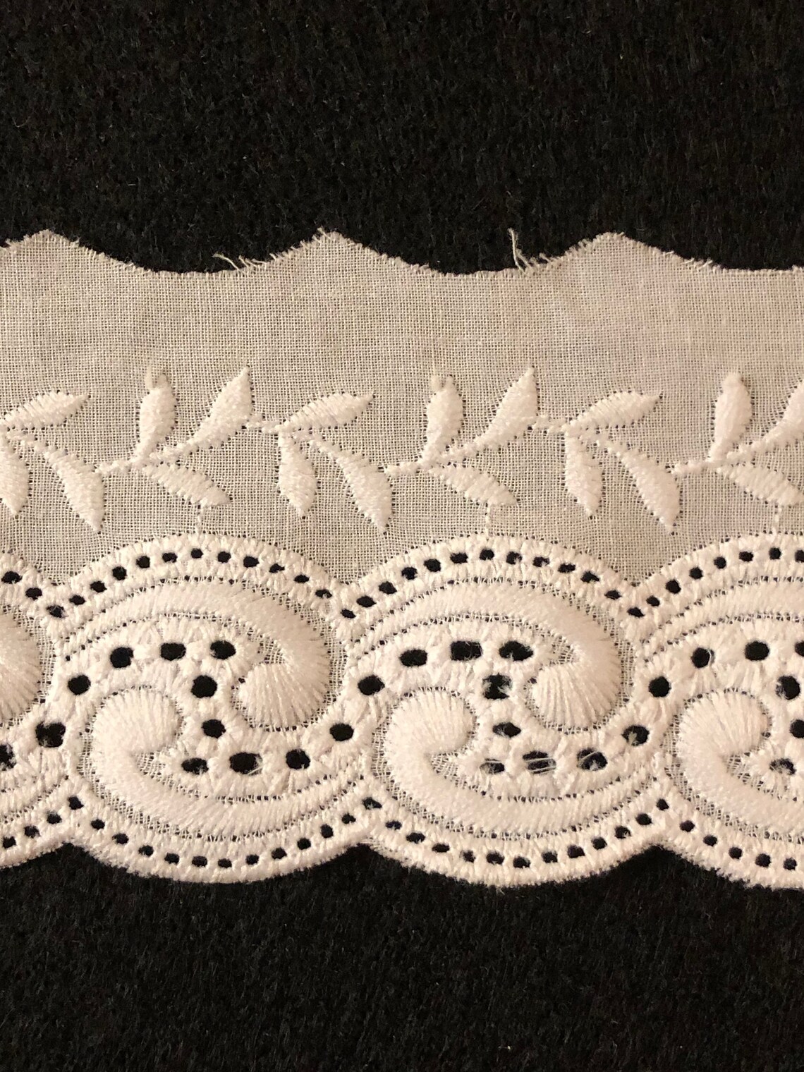 Eyelet Lace - White With Double Scalloped Edge and Garland Border - Etsy