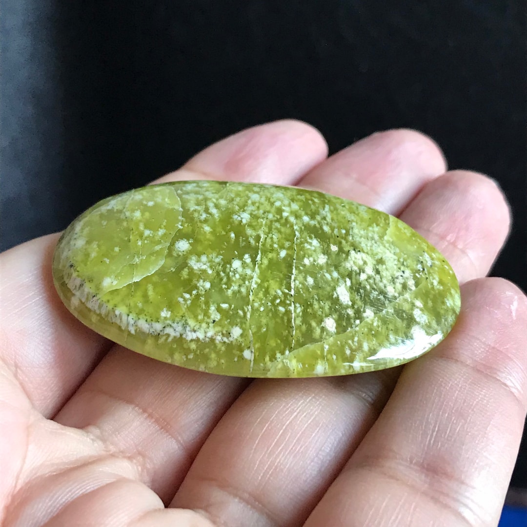 Serpentine Jade Palmstone, Natural Serpentine Gemstone - Etsy