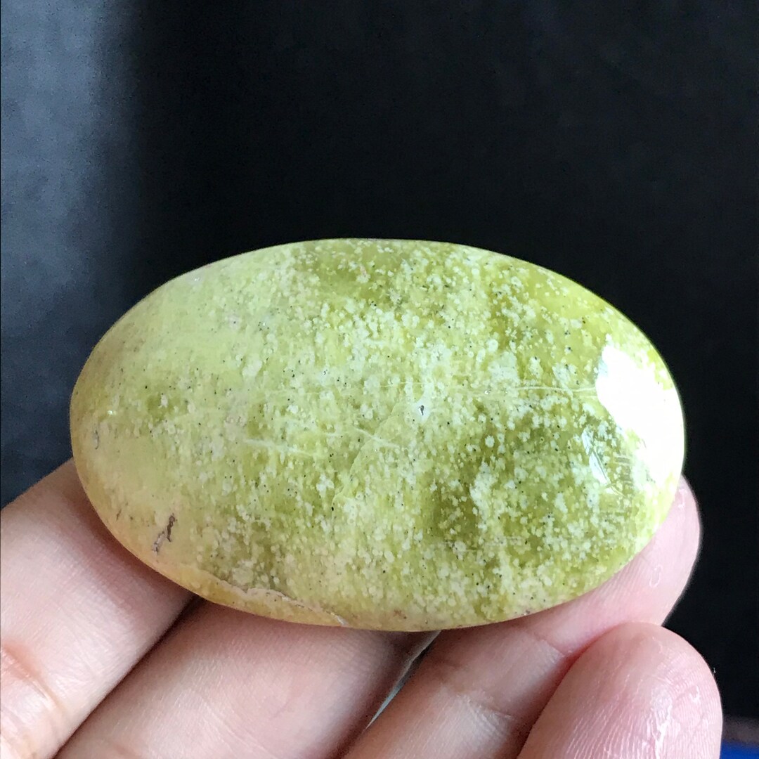 Serpentine Jade Palmstone, Natural Serpentine Gemstone - Etsy