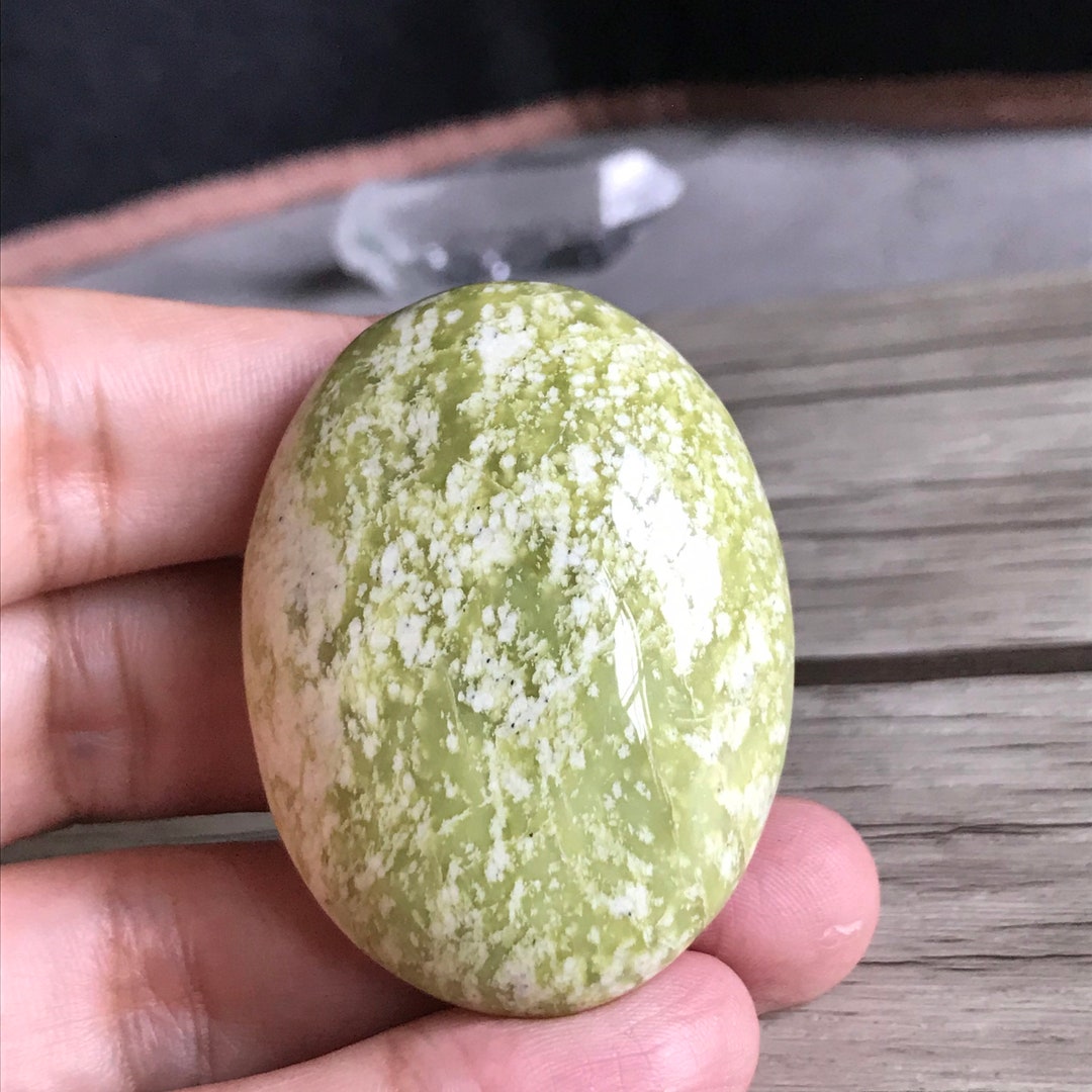 Serpentine Jade Palmstone, Natural Serpentine Gemstone - Etsy
