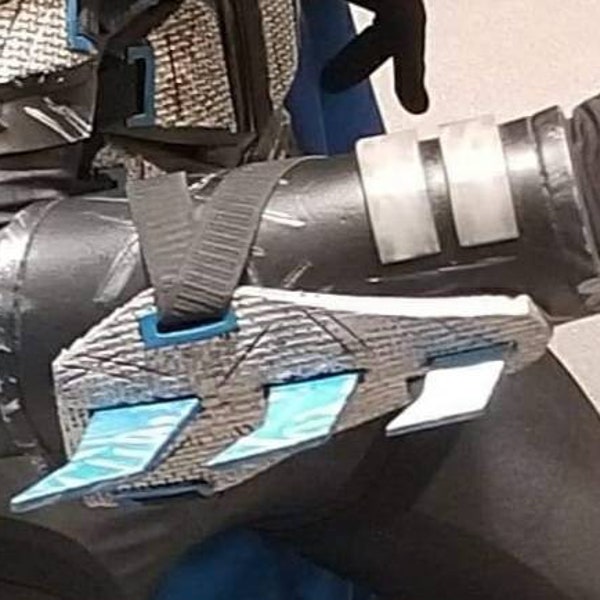 Nightwing Gauntlet - Etsy