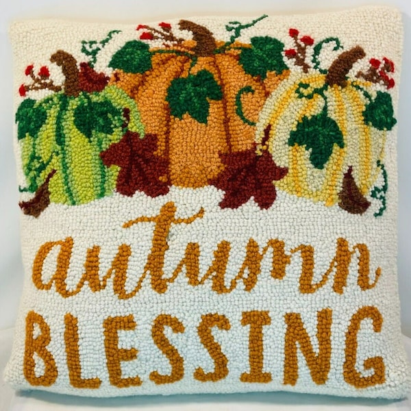 Hooked Pillow - Etsy