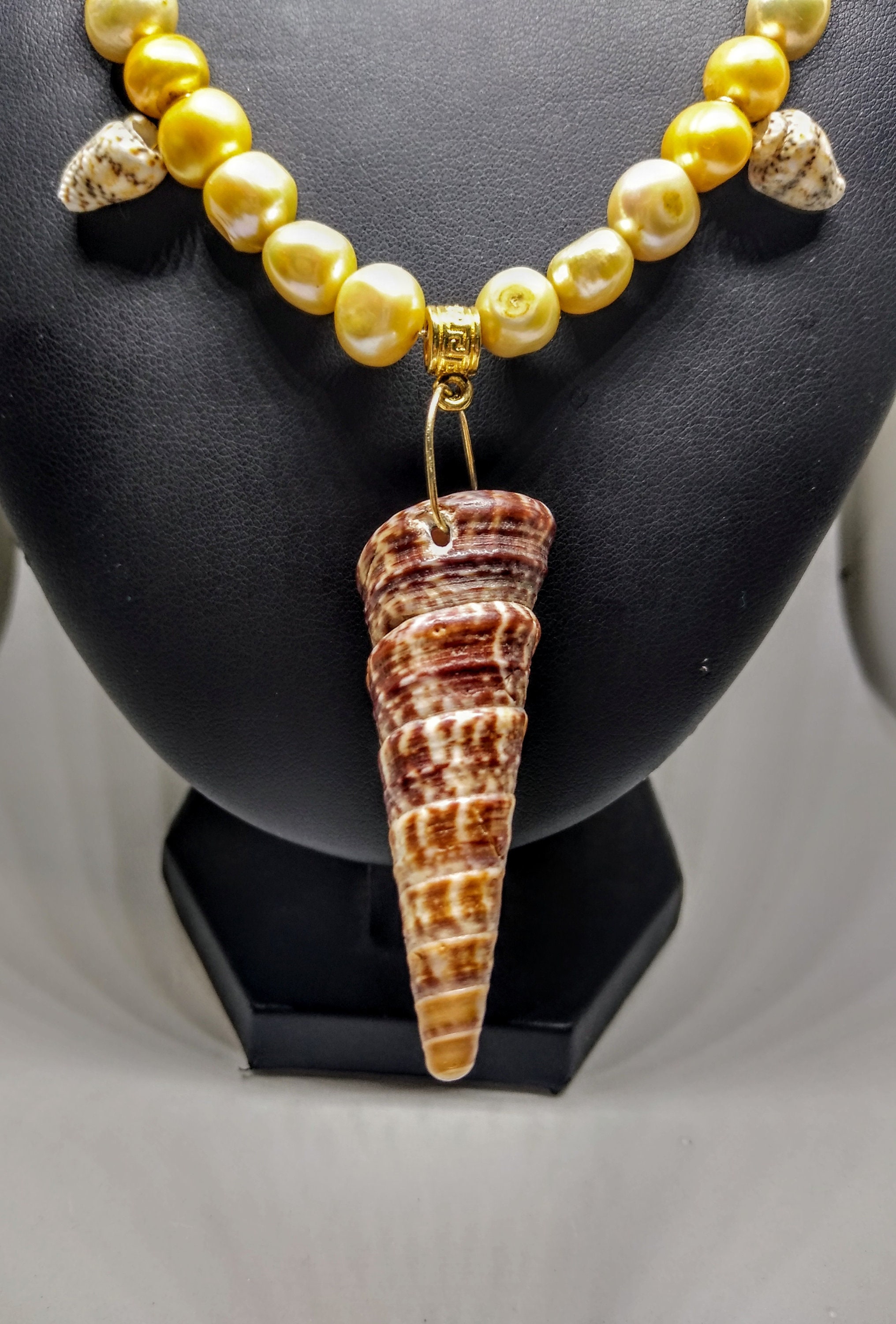 Pearl and Conch Shell Necklace. Natural Pearls and Conch Shells. Pearls ...