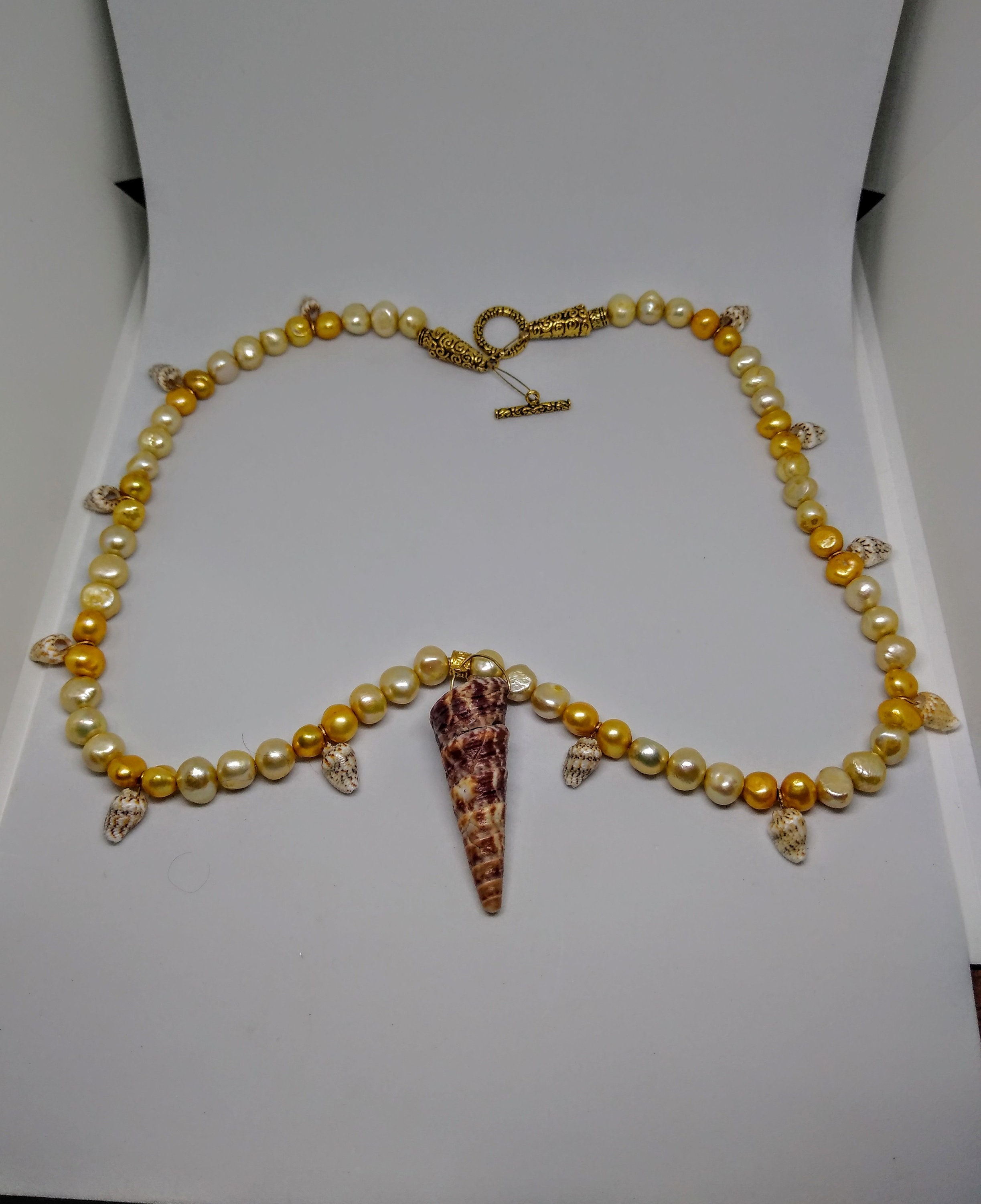 Pearl and Conch Shell Necklace. Natural Pearls and Conch - Etsy