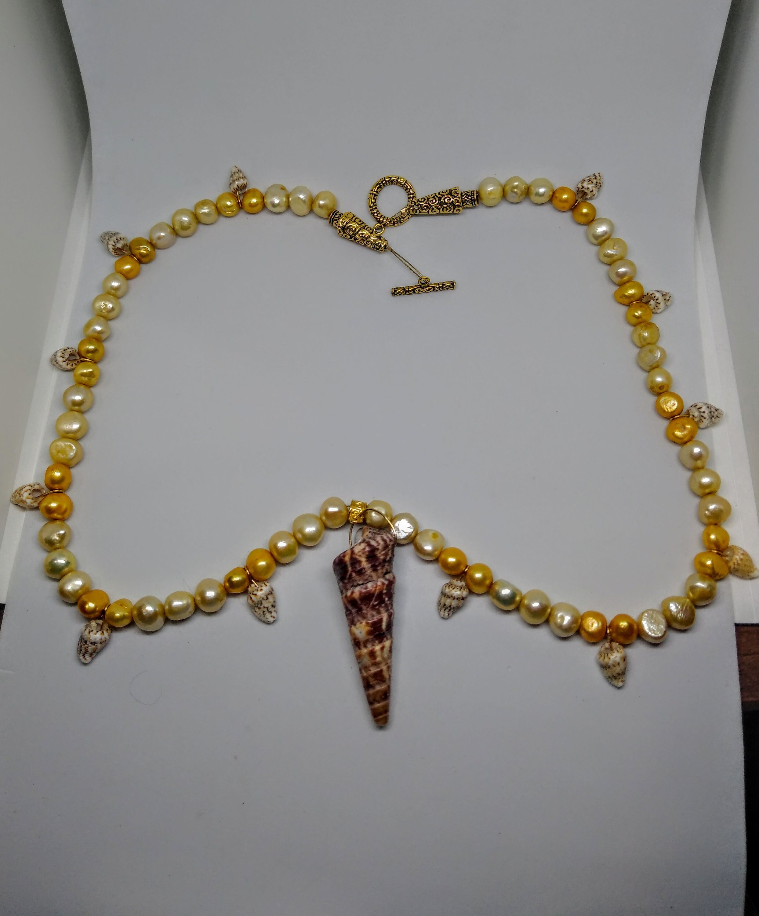 Pearl and Conch Shell Necklace. Natural Pearls and Conch - Etsy